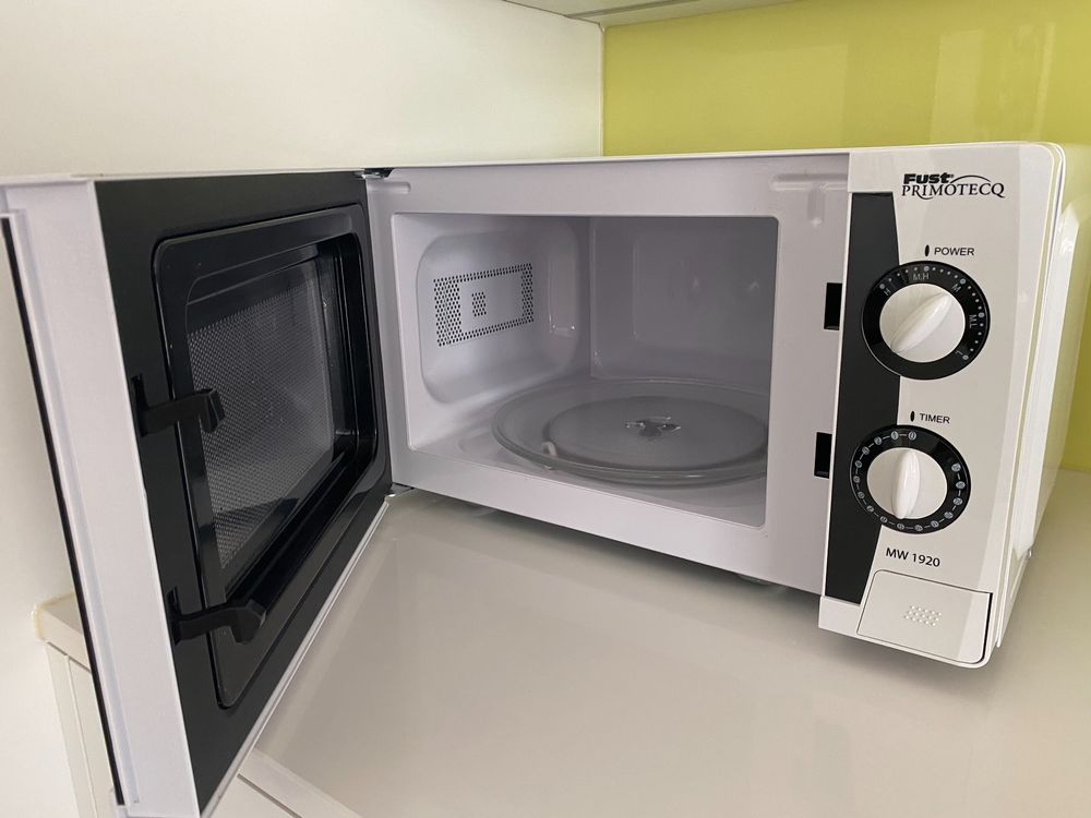 Mikrowelle Primotecq 1920 Fust | Kaufen auf Ricardo