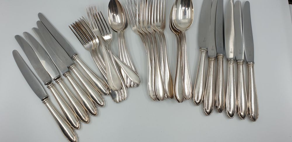 Silberbesteck La Reine Jezler Silber 800 (Gebraucht) in Emmen für CHF 800 – mit Lieferung auf ...
