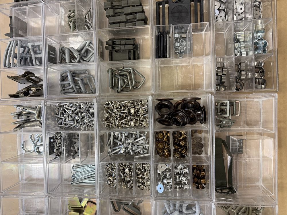 Sattler Material Schnallen Nieten Ösen und vieles mehr (Neu (gemäss ...