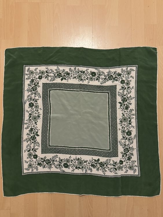 Seidenschal, Schweizer Handdruck, Grün/Weiss, Top! (Neu (gemäss ...