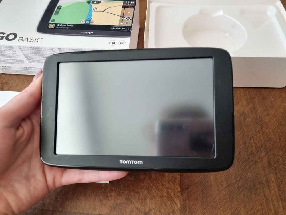 TomTom GO Basic GPS Navigation System (Gebraucht) in Boniswil für CHF ...