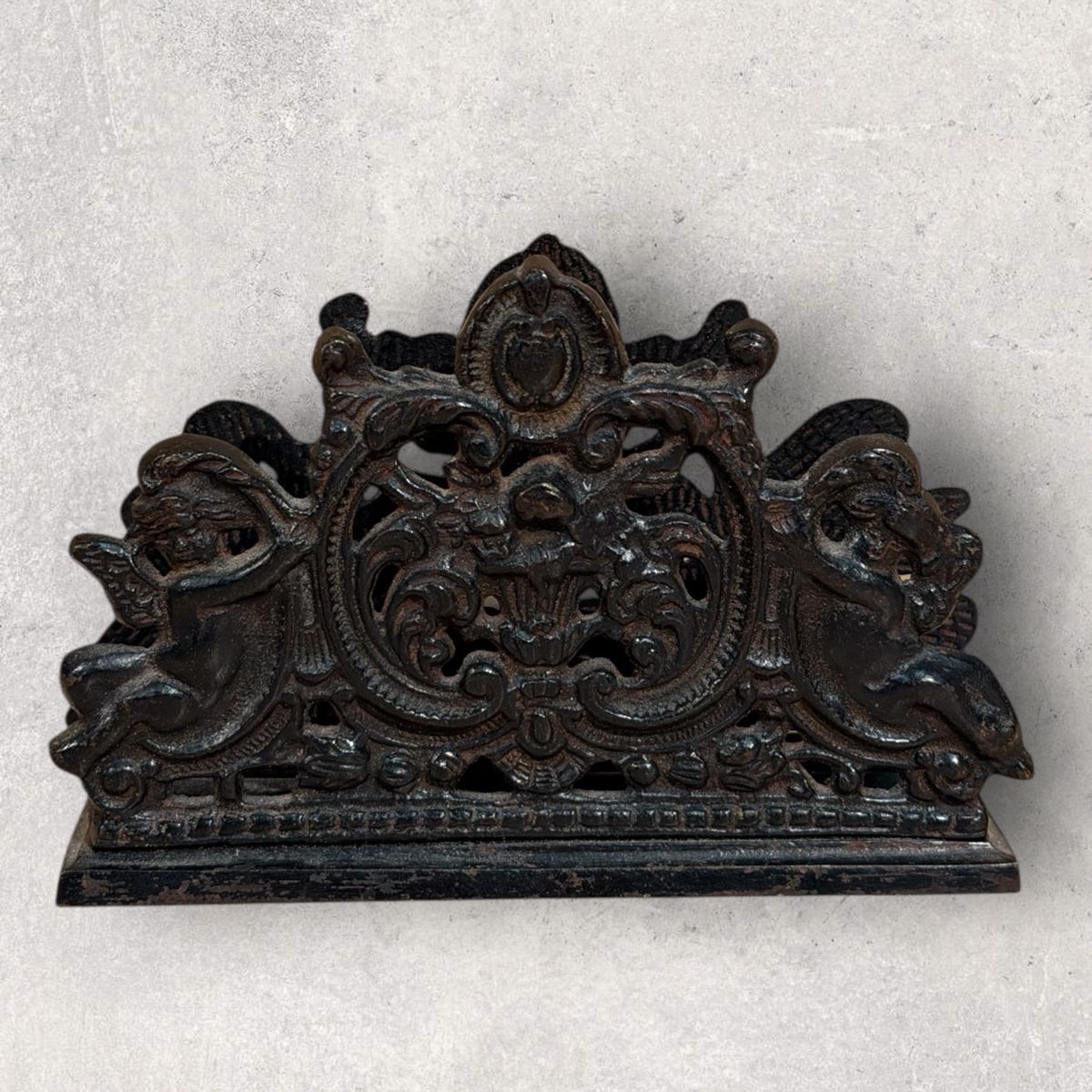 Antique Cherub Letter Holder - A Touch of Elegance (Gebraucht) in ...