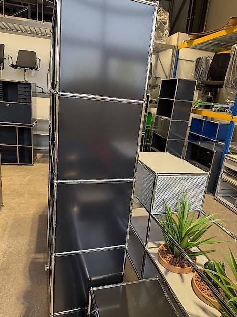 USM Haller offenes Regal, schwarz, Ausstellungsstück (Gebraucht) in ...