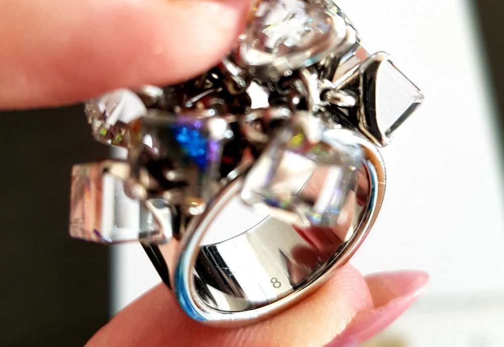 Ring von SWATCH "Love Explosion" (Gebraucht) in Speicher für CHF 20 ...