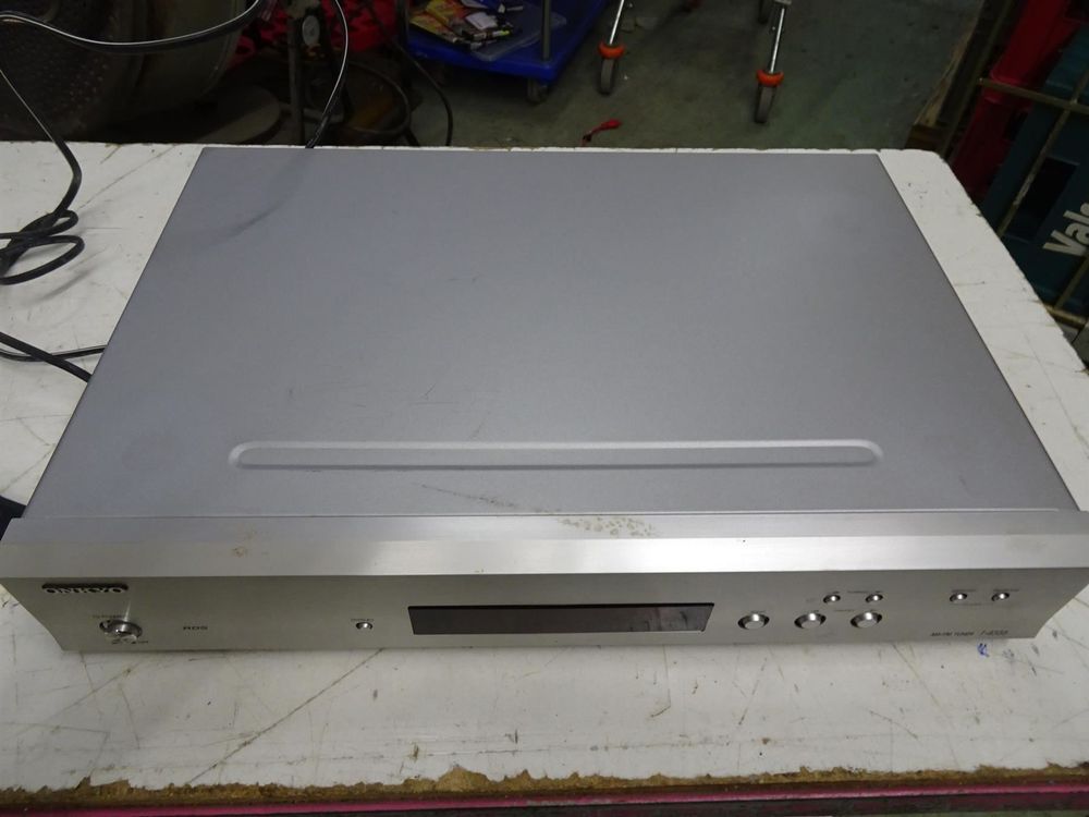 E167 Onkyo T4355 Stereo Tuner ab 1.- (Gebraucht) in Necker für CHF 4 ...