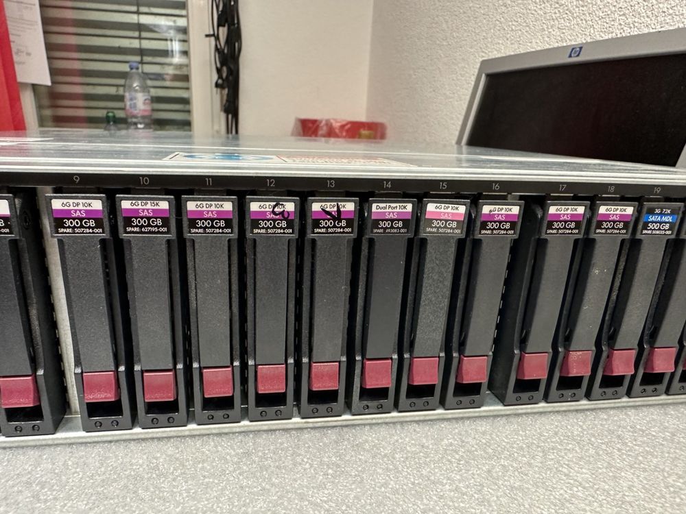 HP MSA 2040 mit SAS 12G Controller 738367-001 C8S53A, 10,8TB (Gebraucht ...