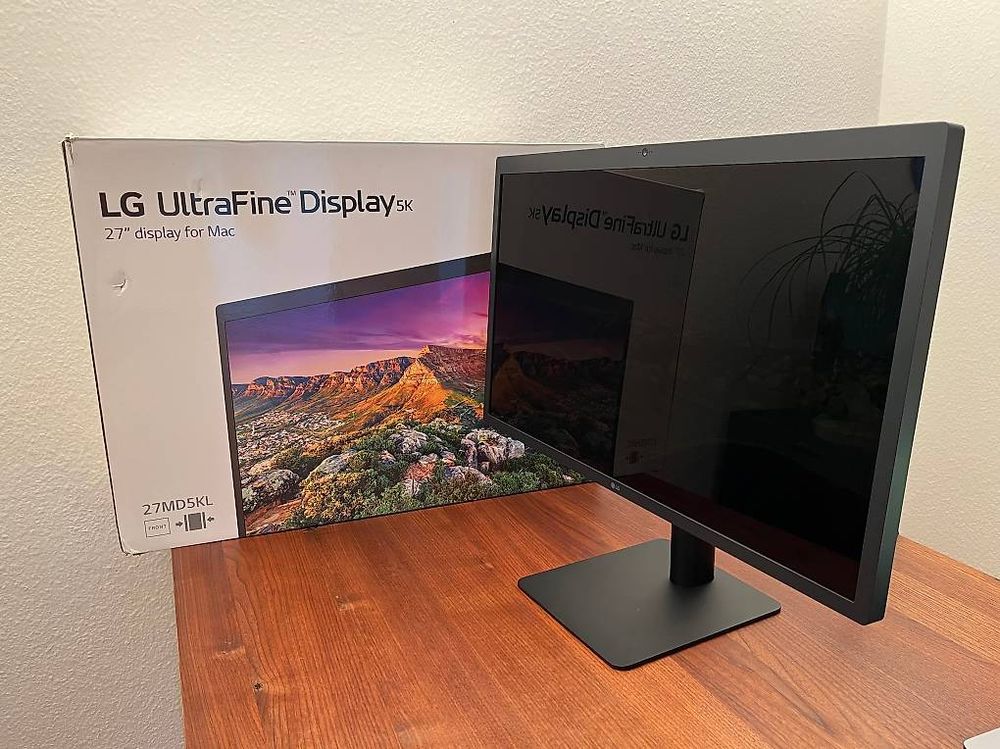 LG UltraFine Display 5k Monitor 27" Zoll für mac (Gebraucht) in Zürich ...