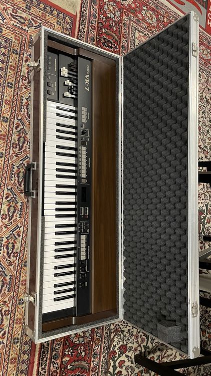Roland VK-7 Combo Orgel mit Case Vintage Sound (Gebraucht) in Glis für ...
