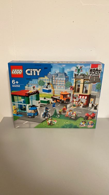 Lego City Stadtzentrum 60292 (Neu und originalverpackt) in Gränichen ...