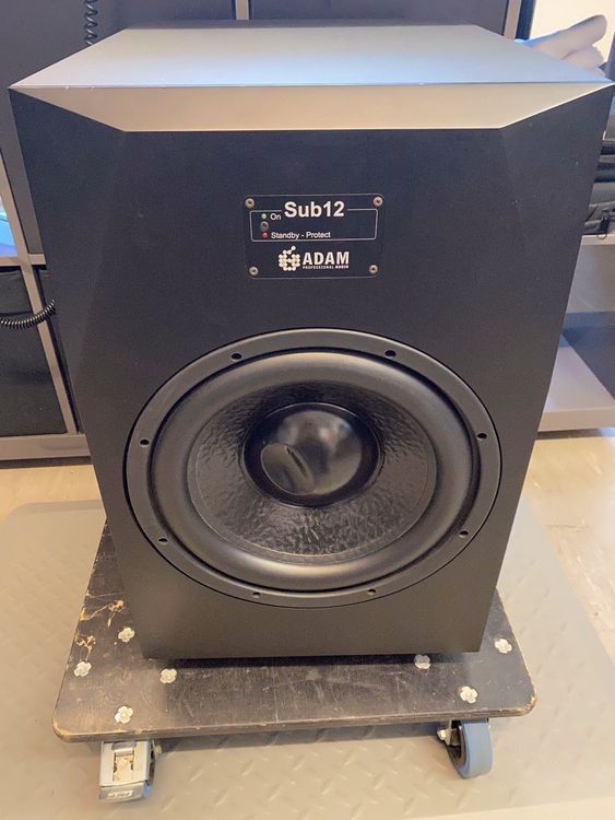 Adam Sub 12 aktive Subwoofer Bass Studio | Kaufen auf Ricardo