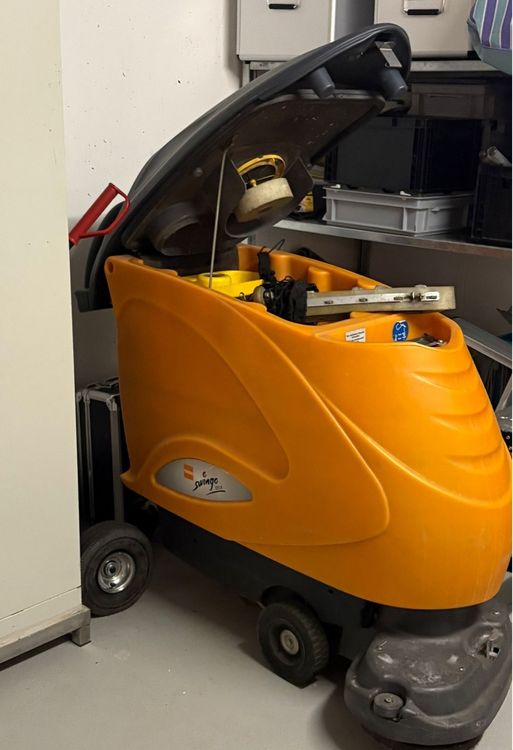 TASKI Swingo Scheuersaugmaschine (Neu (gemäss Beschreibung)) in ...