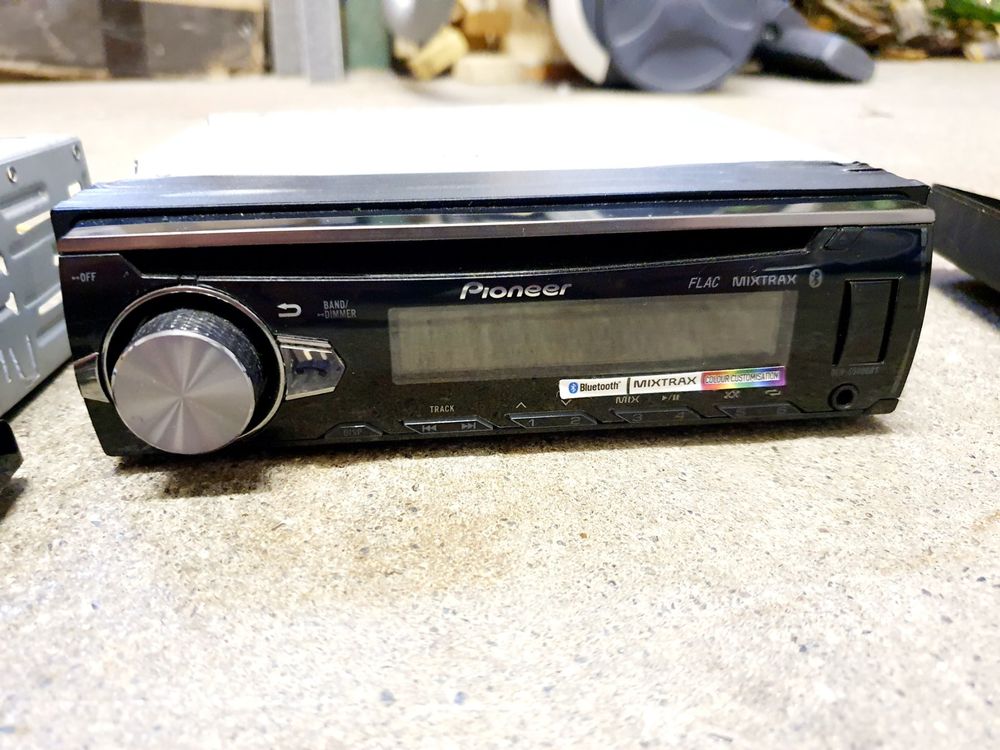 Pioneer Autoradio DEH-S5000BT (Gebraucht) in Stallikon für CHF 43 – mit Lieferung auf Ricardo kaufen