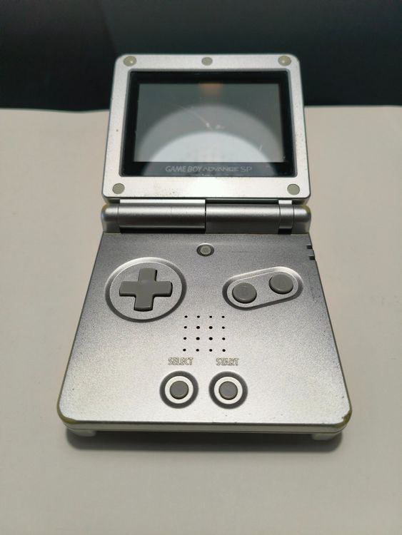Game Boy Advance SP | Kaufen auf Ricardo