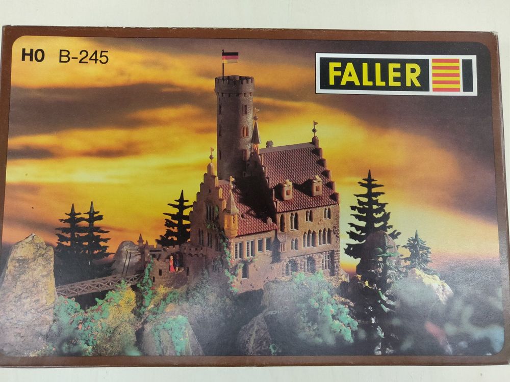*9 Faller H0 B-245 Schloss Lichtenstein (Gebraucht) in Lyss für CHF 14 ...