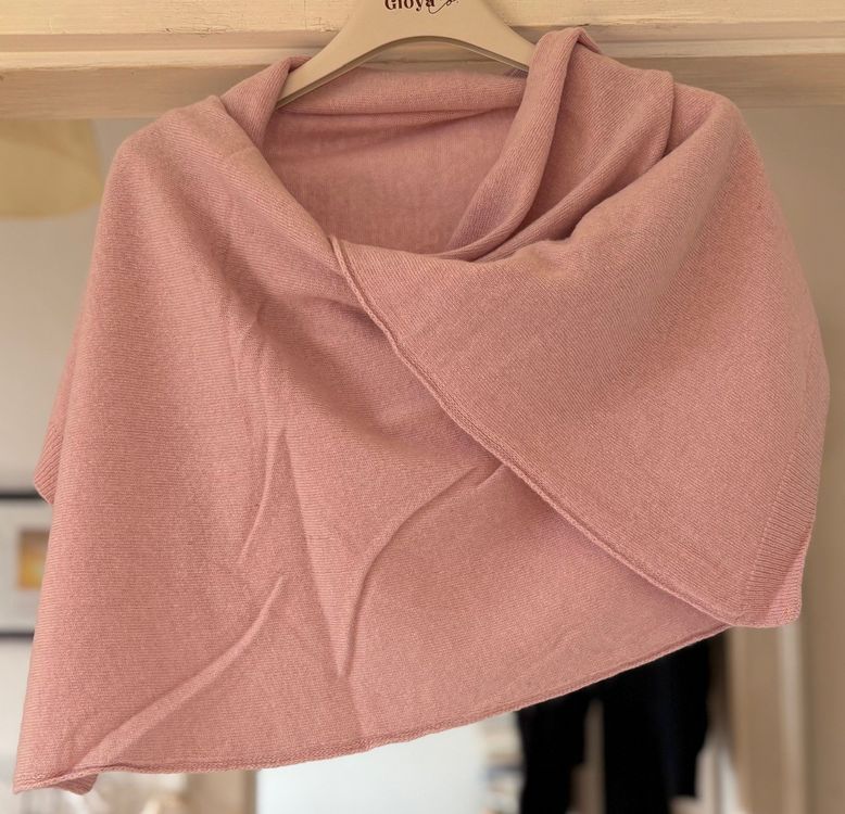 ECHARPE AVEC CASHMERE! (Neuf avec emballage d'origine) à Locarno pour ...