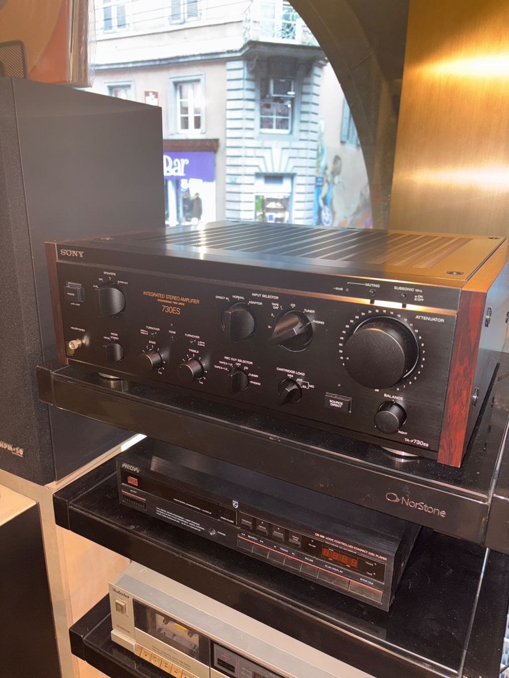 Sony 730ES (D'occasion) à Neuchâtel pour CHF 800 – retrait uniquement ...