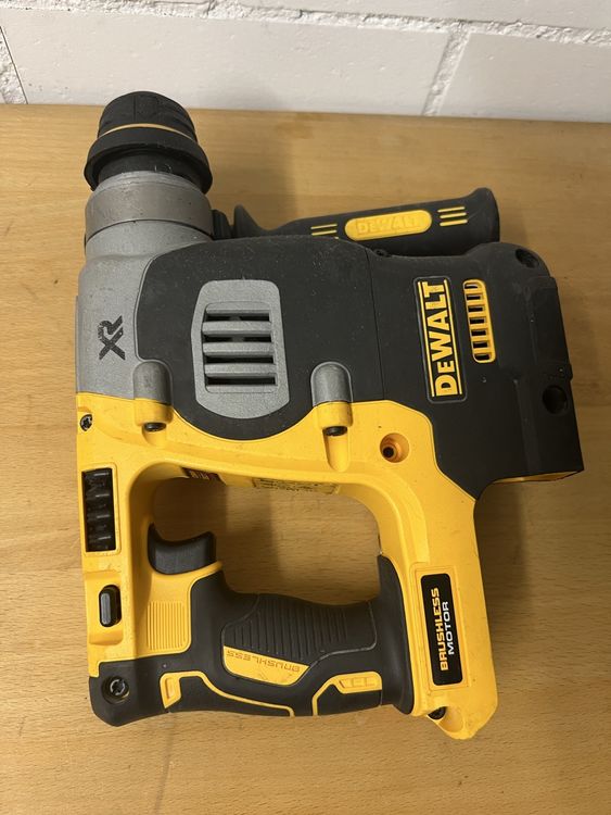 Dewalt DCH273 Bohrhammer 18V (Gebraucht) in Holziken für CHF 120 – mit ...