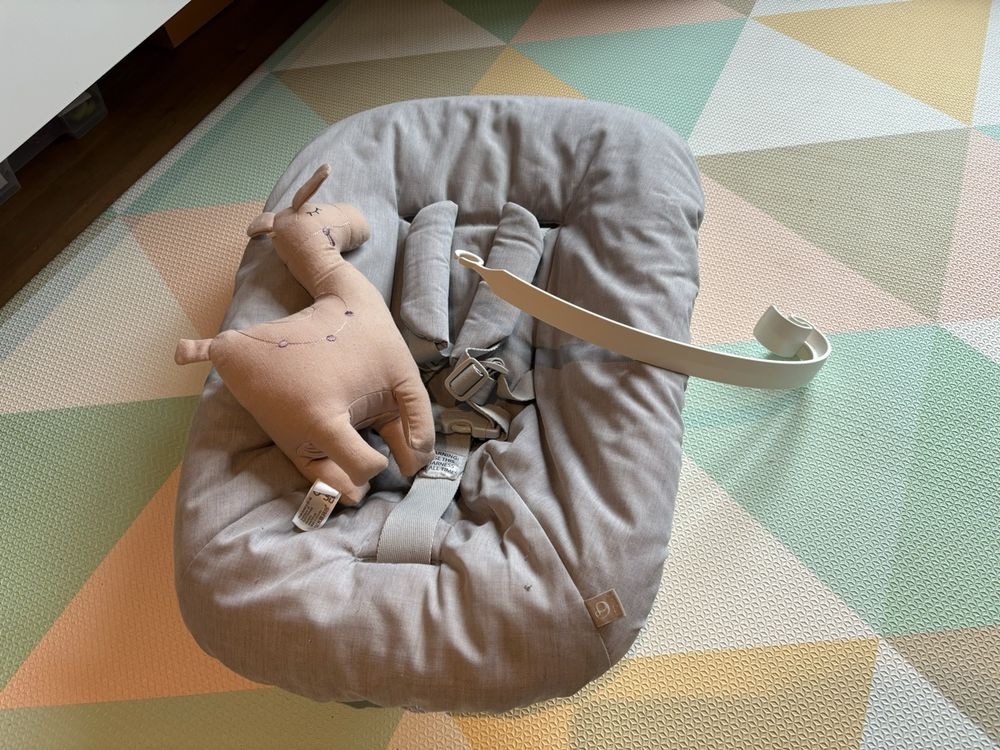 Stokke Newbornschale Tripp Trapp (Gebraucht) in Zollbrück für CHF 40 ...