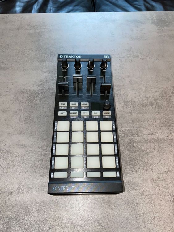 Native Instruments Traktor F1 Controller | Kaufen auf Ricardo