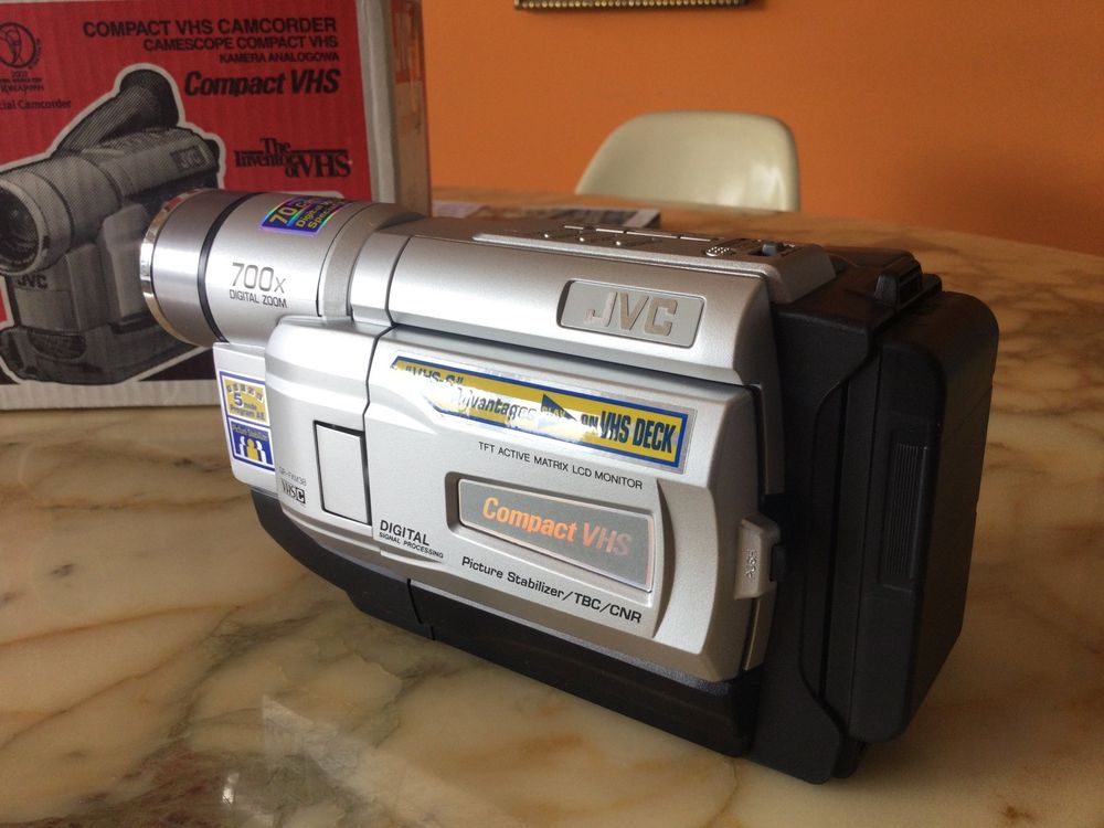 JCV Compact VHS Camrecorder GR-FXM38EG | Kaufen auf Ricardo