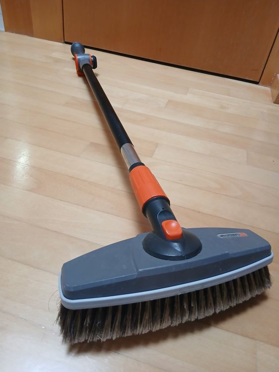 Gardena Waschbürste Soft mit Stiel (Gebraucht) in Magden für CHF 15 ...