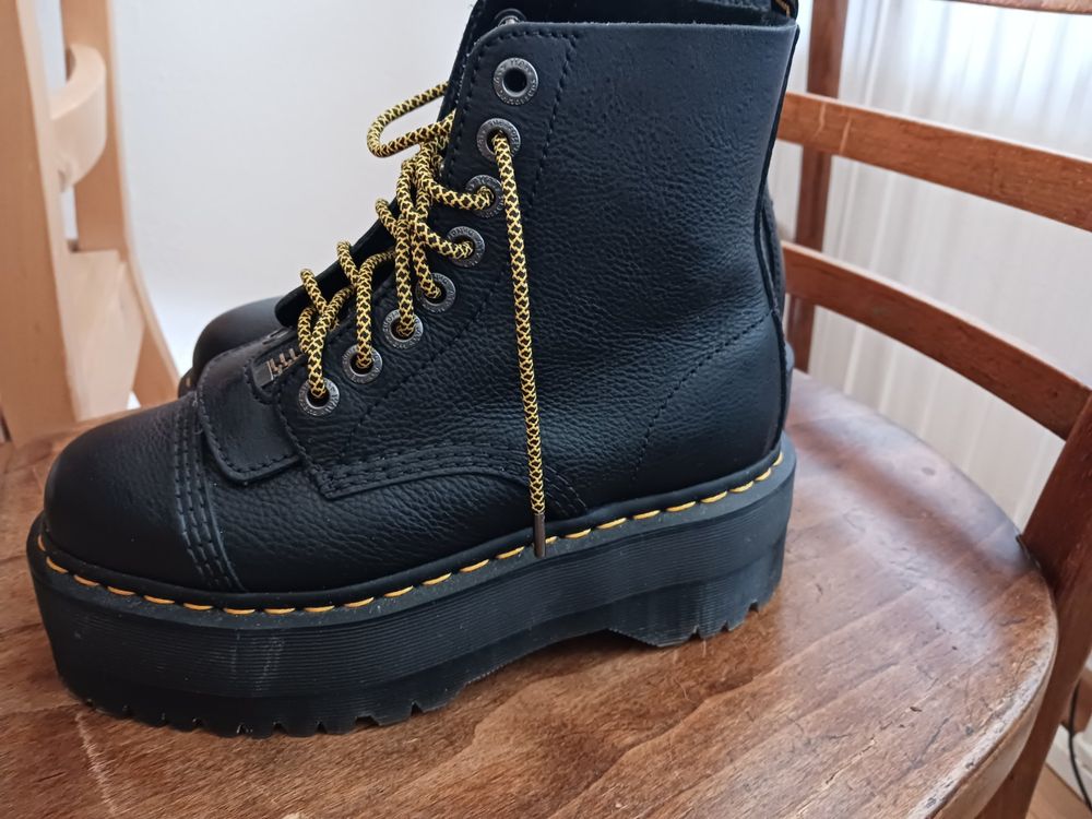 Dr. Martens Sinclair 38 (Neu (gemäss Beschreibung)) in Riedholz für CHF 150 – mit Lieferung auf ...