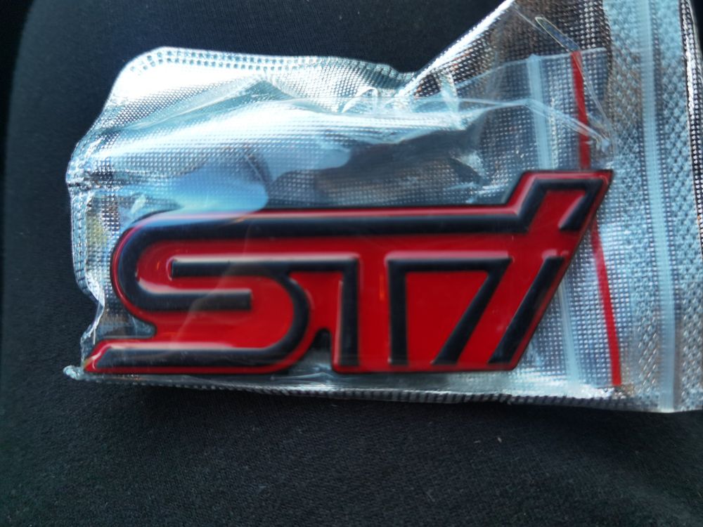 STi Logo | Kaufen auf Ricardo