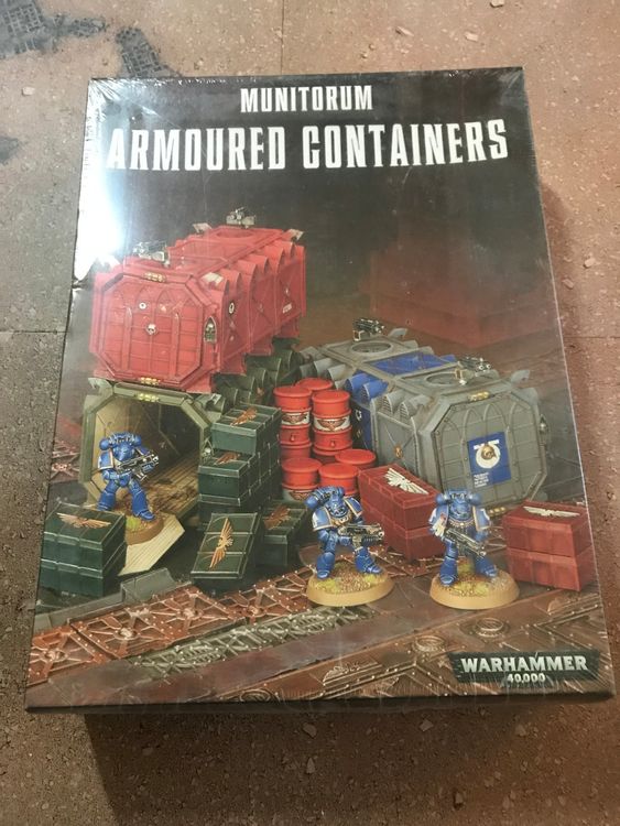 Warhammer 40k Armoured Container | Kaufen auf Ricardo