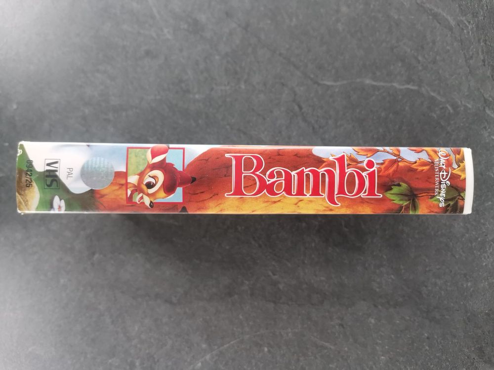 VHS Bambi Walt Disney (Gebraucht) in Aarwangen für CHF 100 – mit Lieferung auf Ricardo kaufen