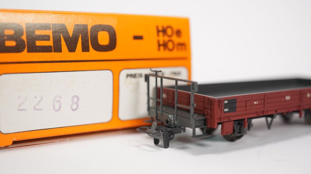4∑ Bemo 2268 RhB Niederbordwagen 8613 braun | Kaufen auf Ricardo