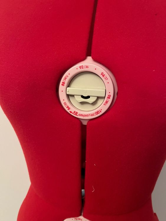 Singer tailor doll S-M (Gebraucht) in Zurich für CHF 30 – nur Abholung ...