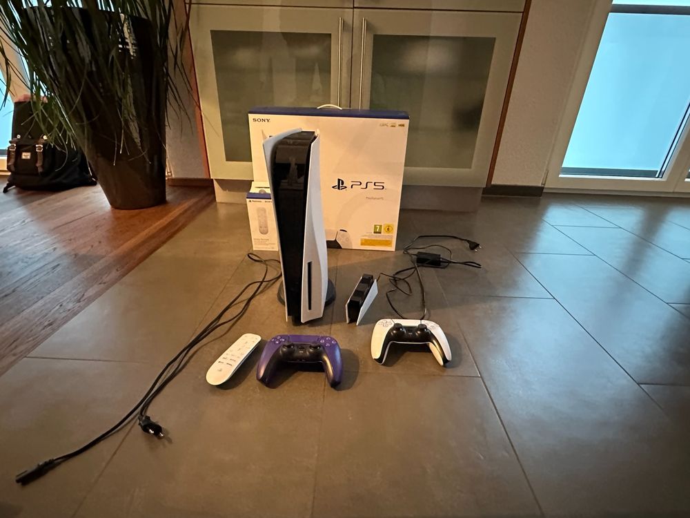 PS5 Playstation 5 Disc Edition 2 Controller Top Zustand (Gebraucht) in ...
