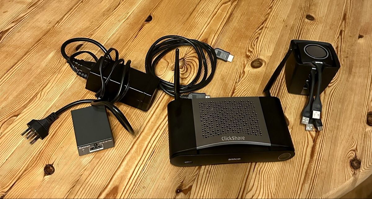 Barco ClickShare CSE-200 Wireless Presentation System (Gebraucht) in ...