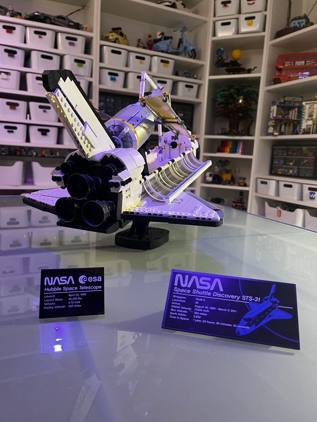 Lego 10283 Space Shuttle Discovery inkl. Hubble-Telescope (Gebraucht ...