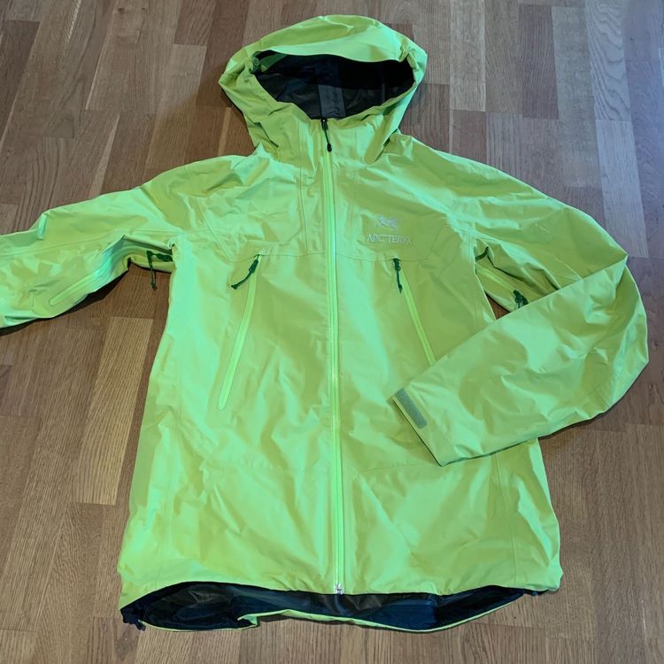 Arcteryx Gore-Tex Regenjacke L (Gebraucht) in Uesslingen für CHF 120 ...