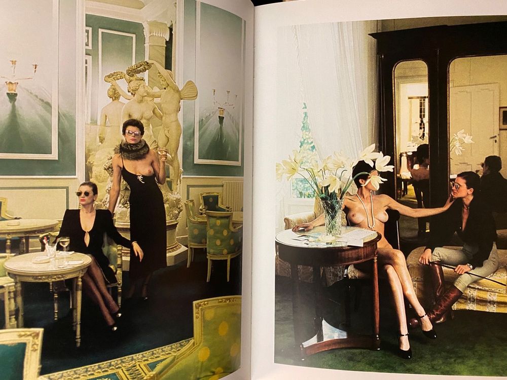 Helmut Newton White Woman Photographie Buch (Gebraucht) in Bern für CHF ...