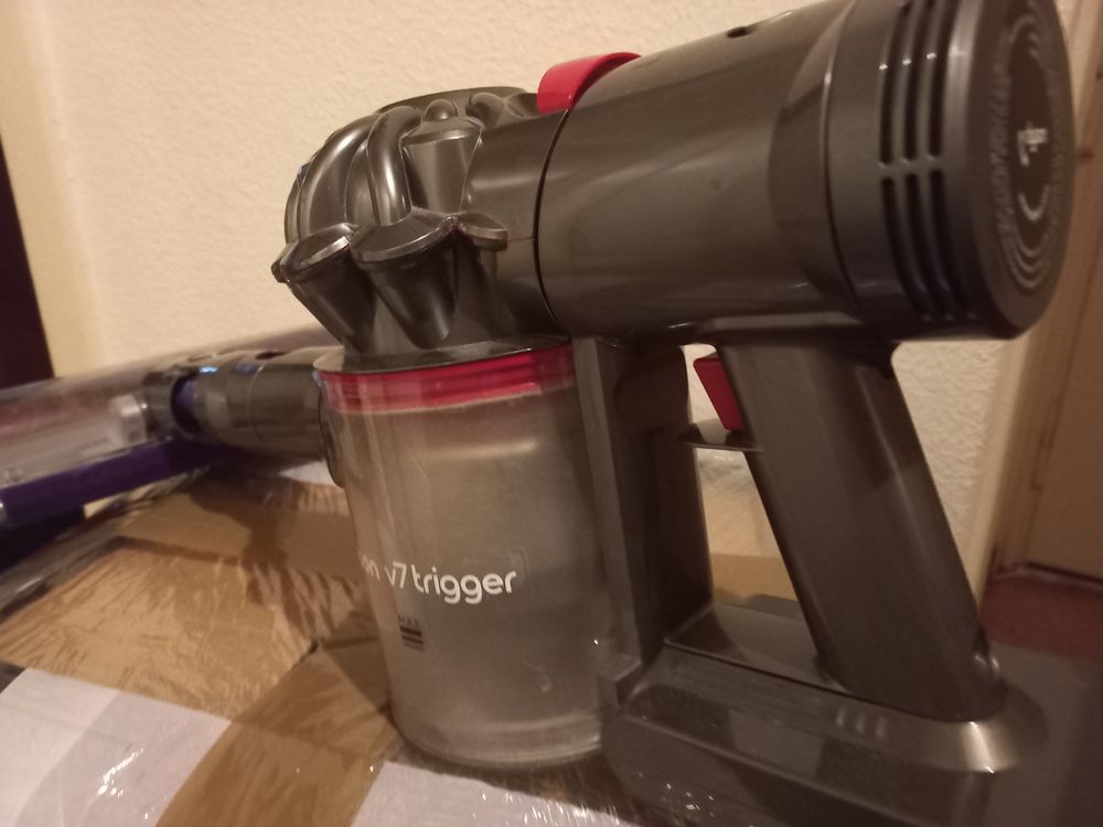 Dyson V7 Trigger (Gebraucht) in zürich für CHF 80 – mit Lieferung auf ...