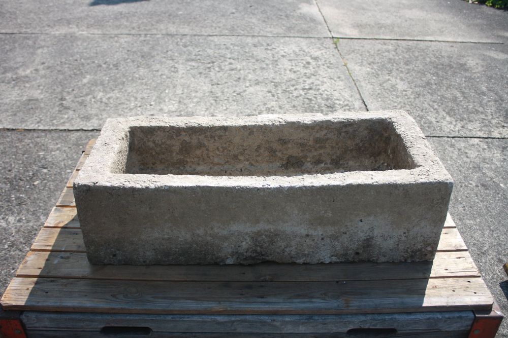 alter Futtertrog Pflanztrog Blumentrog Steintrog Trog (Gebraucht) in ...