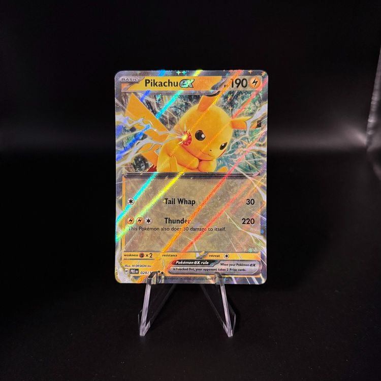 Pikachu ex #28 Pokemon Prismatic Evolutions | Kaufen auf Ricardo