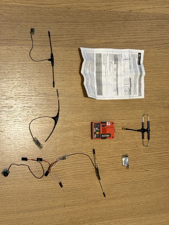 FrSky R9M Access Long range + 3x R9 MM-OTA Receiver (D'occasion) à ...