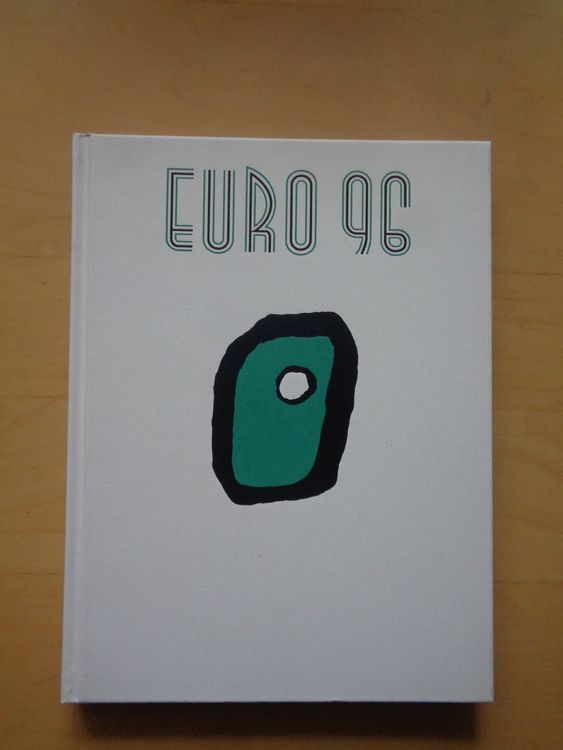 Euro 96 Livre illustré ALL/FR/IT/ESP/ANG (D'occasion) à Romainmôtier ...