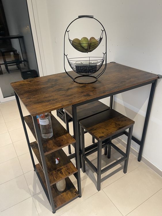Table haute avec tabouret (D'occasion) à Bellevue pour CHF 60 – retrait ...