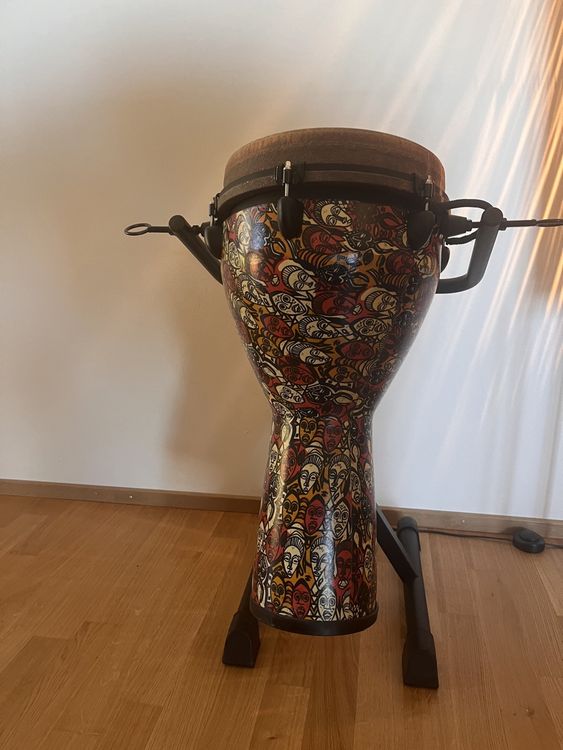 Jembe mit Ständer (Gebraucht) in Winterthur für CHF 360 – nur Abholung ...