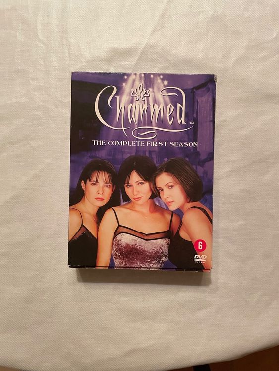 DVD séries Charmed (Neu (gemäss Beschreibung)) in Genève für CHF 21 – mit Lieferung auf Ricardo ...