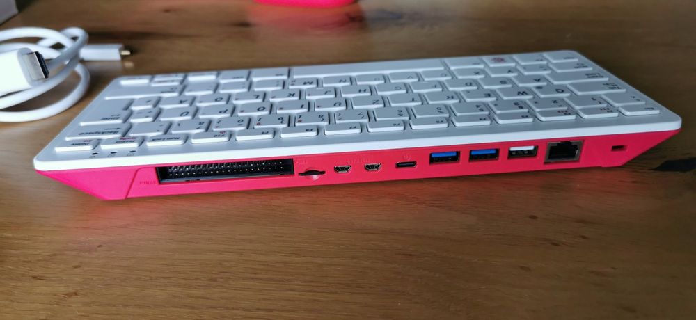 Raspberry Pi 400 PC-Kit. (Gebraucht) in Dübendorf für CHF 89 – mit ...