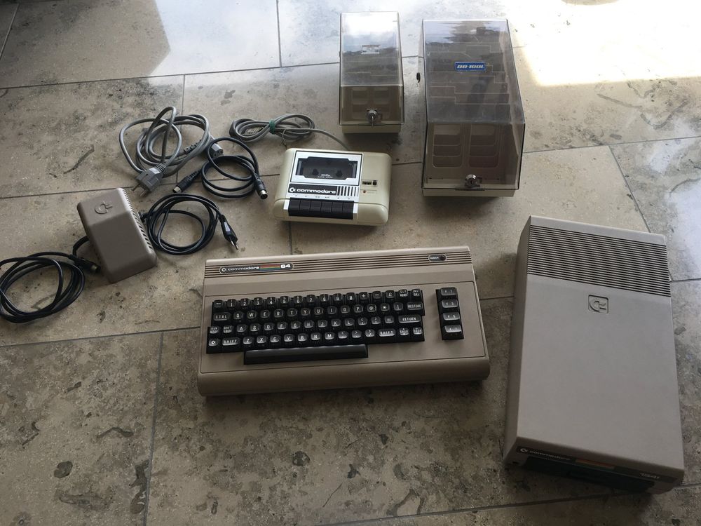 Commodore 64, Floppy 1541, Datasette 1531, Diskettenboxen (Gebraucht ...