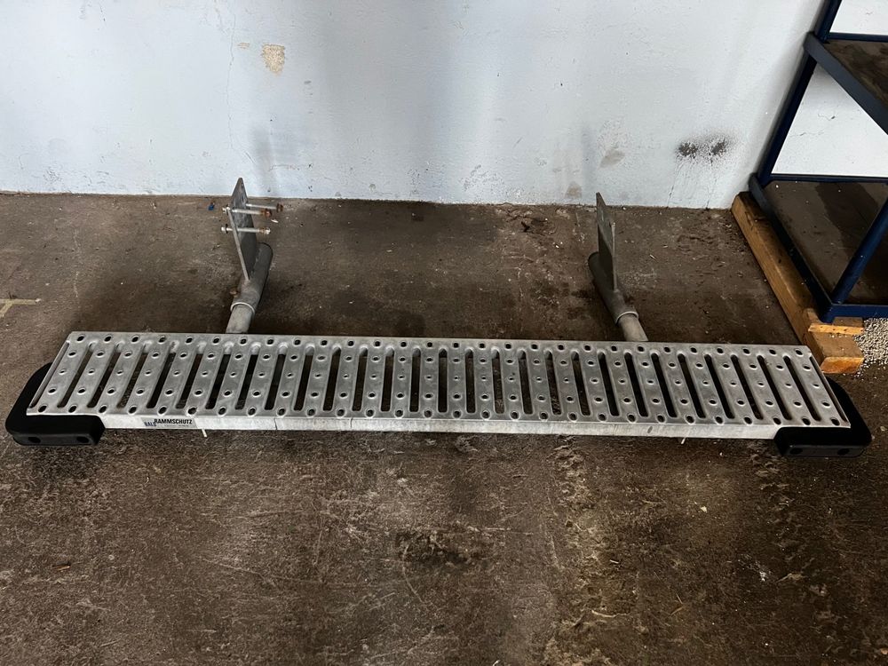 Bald Rammschutz / Trittstufe / Trittbrett Mercedes Sprinter! (Gebraucht ...