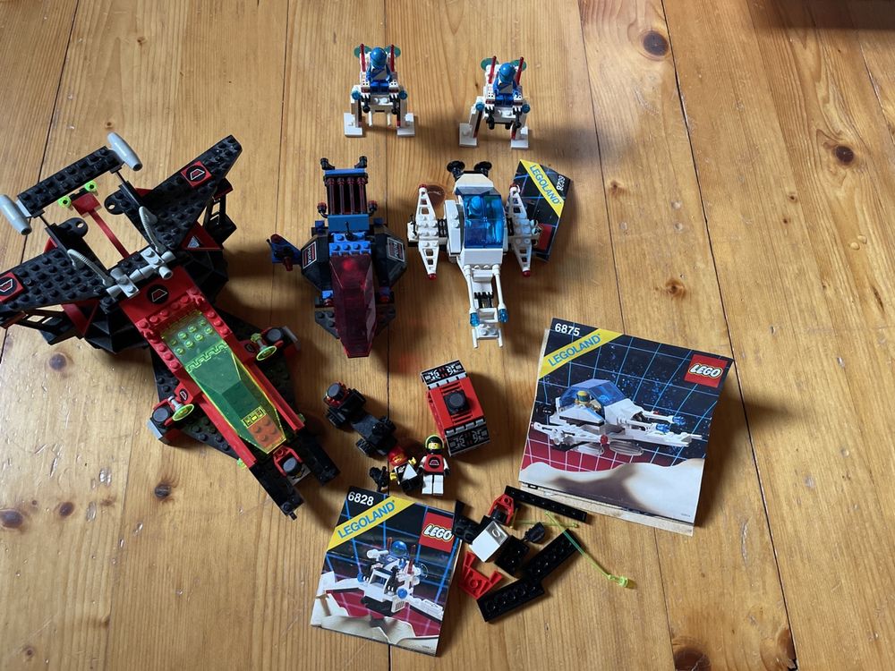 4 Lego Legoland Raumschiffe, 6875, 6828, 6956 und Police (Gebraucht) in ...