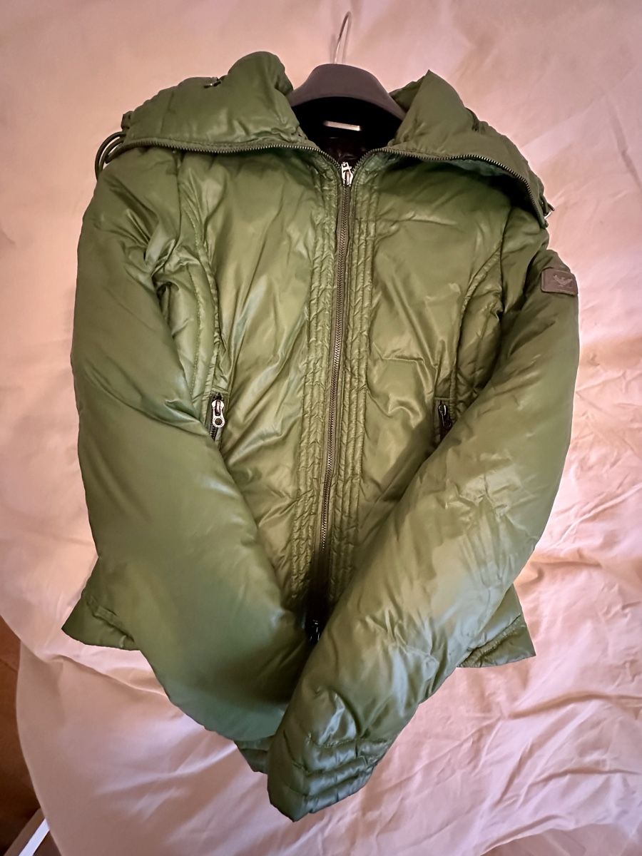 Veste femme mi-saison Armani Jeans taille XS,verte. (D'occasion) à ...