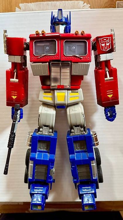 Transformers Masterpiece MP-01 Battle Damaged - Optimus Prim (D ...
